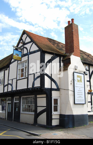 12th century Ostrich Inn, High Street, Colnbrook, Berkshire, England ...