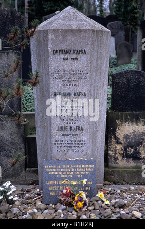 Grave of Franz Kafka, the czech writer, at the New Jewish Cemetary ...