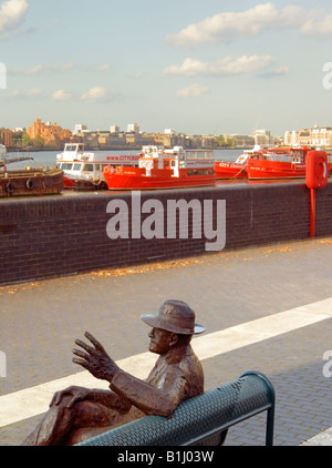 River Thames at Cherry Garden Pier, Rotherhithe, South London, UK Stock ...