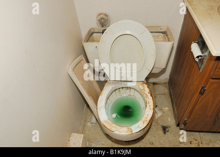 Dirty Filthy toilet Stock Photo - Alamy