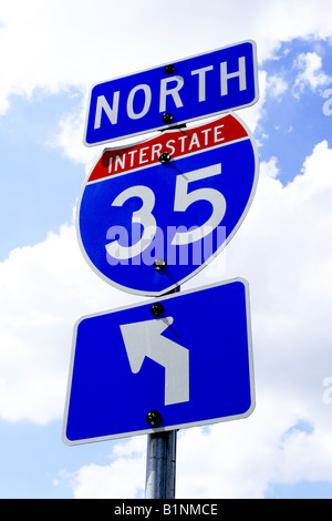 Highway interstate Sign of Dallas Stock Photo - Alamy