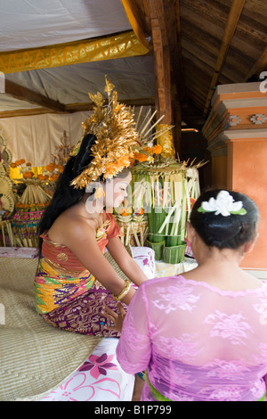 The tooth filing ceremony, in Bali (Indonesia). La cérémonie du Stock ...