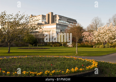 Cardiff University Biosciences Building formerly known as Biomedical ...
