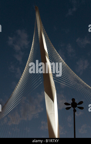 Israel Jerusalem String Bridge at the entrance to the city designed by ...