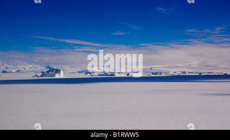Icebergs at Cape Washington, Antarctic Stock Photo - Alamy
