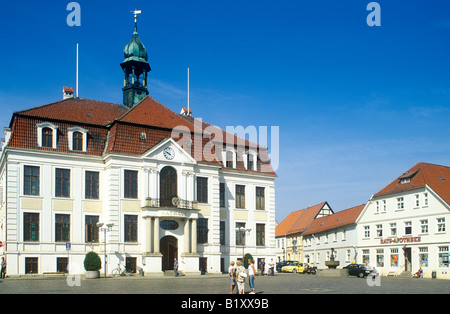 Market in Teterow, Mecklenburg Vorpommern, Germany Stock Photo - Alamy