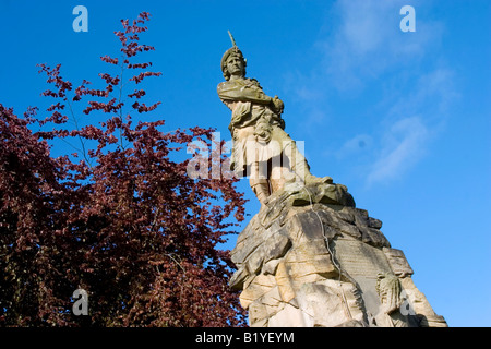 Black Watch regiment monument with statue of Farquhar Shaw statue ...