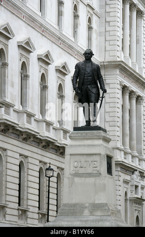 Clive of India Memorial Statue Whitehall Stock Photo - Alamy