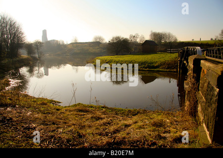 Vale Royal locks on the River Weaver in Cheshire Stock Photo - Alamy