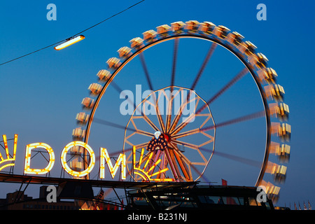 Ferris wheel in motion, DOM, Hamburg, Germany Stock Photo - Alamy