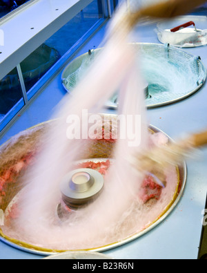 Making pink cotton candy at county fair Stock Photo: 18524384 - Alamy