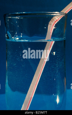 Snell law of refraction Stock Photo - Alamy