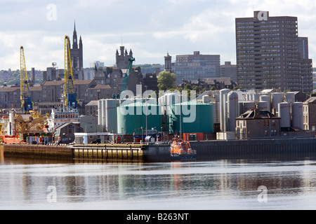 aberdeen granite city commercial port seaports marine engineering Stock ...