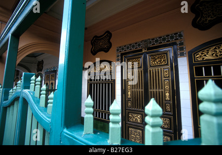 chinese row house phuket town phuket thailand Stock Photo - Alamy
