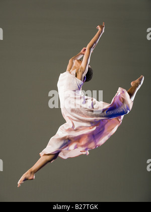 Ballet dancer jumping Stock Photo - Alamy