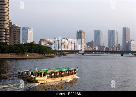 Cruise along Sumida River in Tokyo Stock Photo - Alamy