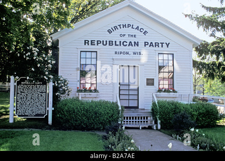 The Little White Schoolhouse the Birthplace of the Republican Party ...