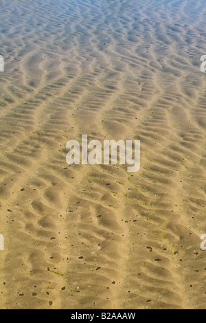 The ripple effect in the blue sea waves Stock Photo - Alamy