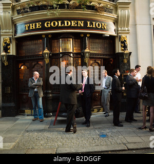 The Golden Lion Pub, King Street, St James's, London, UK Stock Photo - Alamy