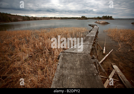 Dilapidated dock on Reed Lake in Northern Manitoba Stock Photo - Alamy