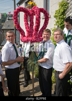 Townspeople Carrying Spade Thistle And Royal Emblems Langholm Common ...