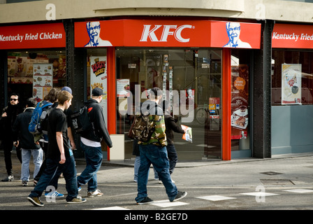 kfc facade barcelona spain Stock Photo - Alamy