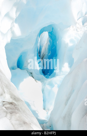 ice arche crevasse ice crevice frosted frozen franz josef glacier ...