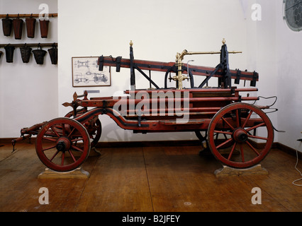 Horse-drawn fire brigade Stock Photo - Alamy