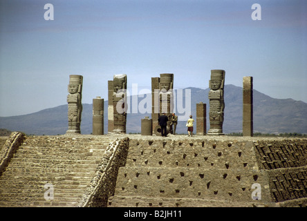 geography / travel, Mexico, Tula, Toltec City, temple, Chac Mool statue ...