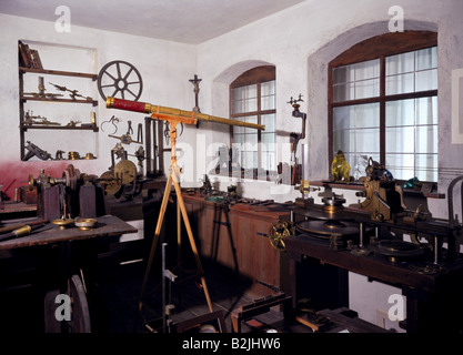 JOSEPH von FRAUNHOFER (1787-1826) Bavarian physicist who invented the ...