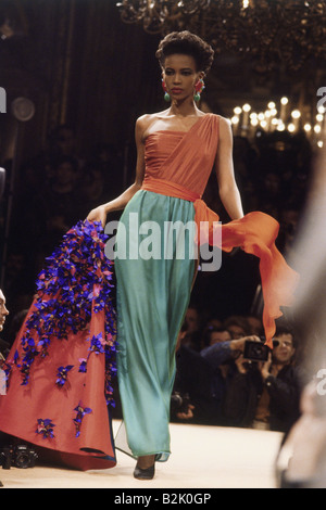 fashion, fashion show, Haute Couture, Paris, Yves Saint Laurent, fall / winter collection 1993 / ...