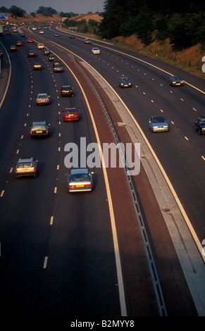 safety barrier central reservation motorway Stock Photo - Alamy