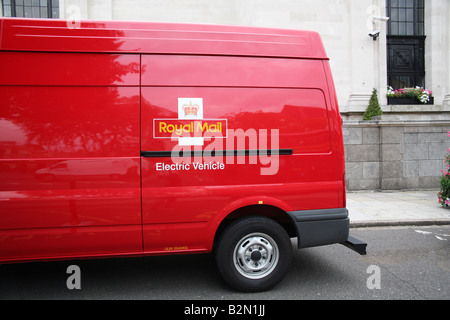 A battery-powered electric postal delivery van in Bahnhofstrasse in the ...