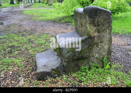 Stone Horse Mounting Block Stock Photo - Alamy