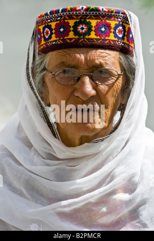 Hunza Valley, Pakistan : Pakistani old woman in traditional clothes ...