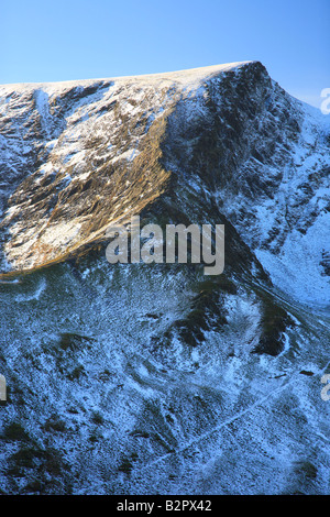 Sharp Edge Ridge covered in snow and ice. Blencathra, Lake District ...