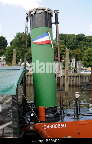 Ship funnel, close up. Detailed Stock Photo - Alamy