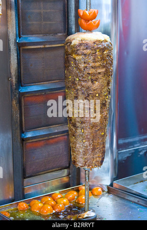 Lamb Shawarma in Aleppo Syria Stock Photo - Alamy