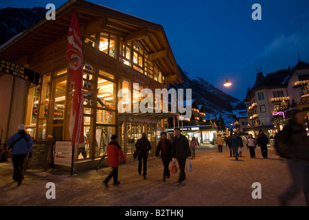 Shop in Zermatt Wallis Switzerland July 2006 Stock Photo - Alamy
