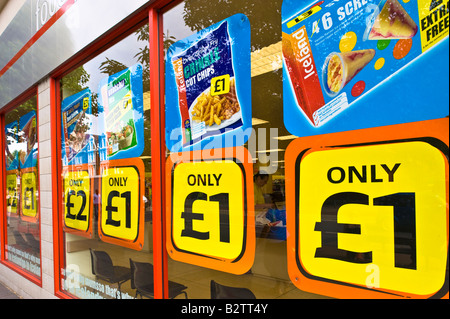 One Pound shop in Ealing Broadway Shopping Centre, W5, Ealing, London ...
