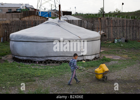 The poorest area on the edge of Mongolia s capital Ulaanbaatar Poor ...