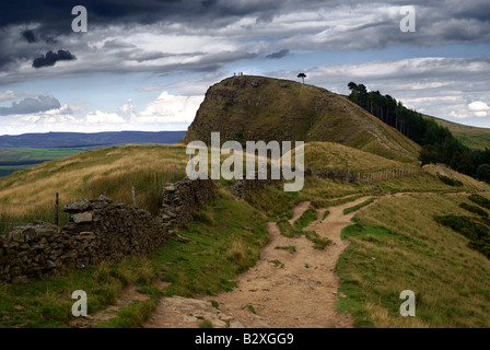 Loose Hill, Castleton Derbyshire Peak District national park England ...