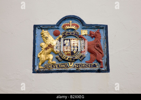 British Royal Coat of Arms, Lion and Unicorn, Dieu et Mon Droit ...