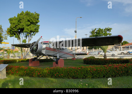 Venezuela South America Jimmy Angel Monument Plane Aeroplane Rio Caroni ...
