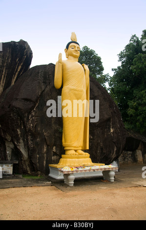 Yatagala Raja Maha Viharaya Buddhist temple, Unawatuna, Sri Lanka Stock ...