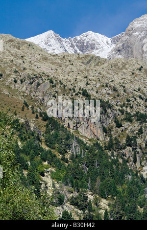 Eriste mountains , Posets maladeta natural park , spanish pyrenees ...