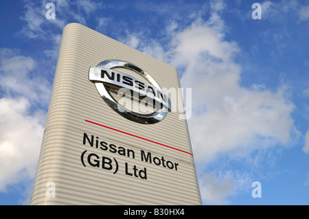 Nissan Motor GB Ltd head office in Maple Cross, UK 1/3 Stock Photo - Alamy