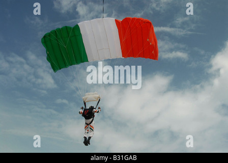 An airborne indian paratrooper Stock Photo - Alamy