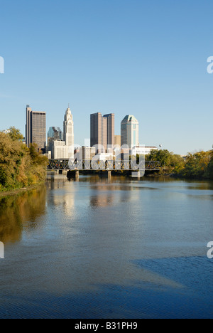 Downtown Columbus Ohio from Confluence park Stock Photo - Alamy