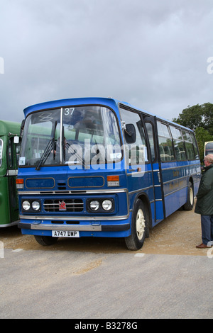 Bedford SB5 Duple Dominant Coach 1984 British Stock Photo - Alamy